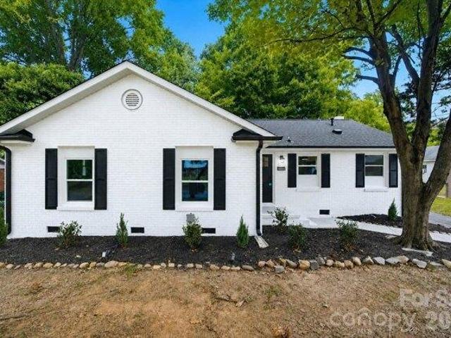 3 bedroom, Charlotte NC 28208 104899985