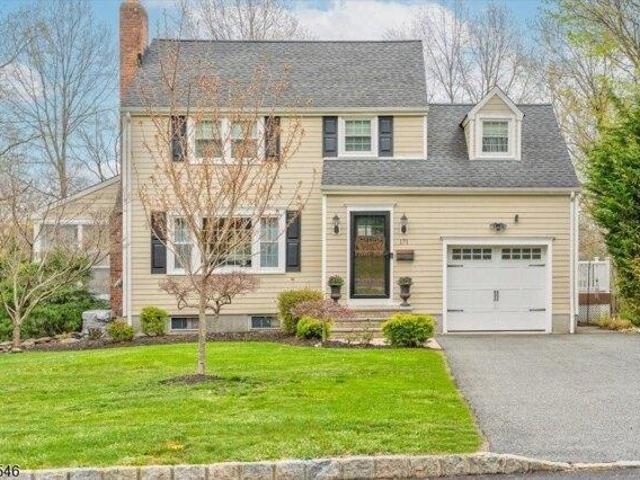 3 bedroom, Chatham NJ 07928 102255530