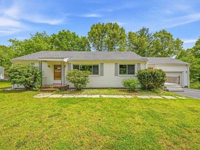 3 bedroom, Chelmsford MA 01824 LS103017806
