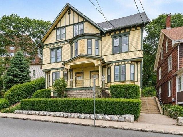3 bedroom, Chelsea MA 02150 104716045