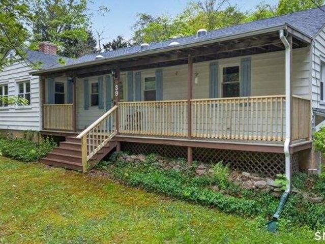 3 bedroom, Cheshire CT 06410 102284136