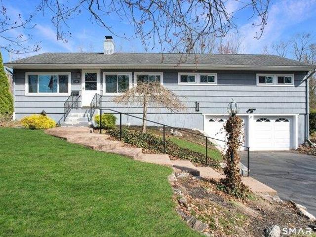 3 bedroom, Cheshire CT 06410 LS102213580