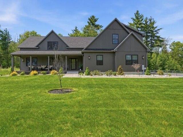 3 bedroom, Chester NH 03036 104809845