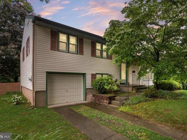 3 bedroom, Cherry Hill NJ 08002 LS102827828