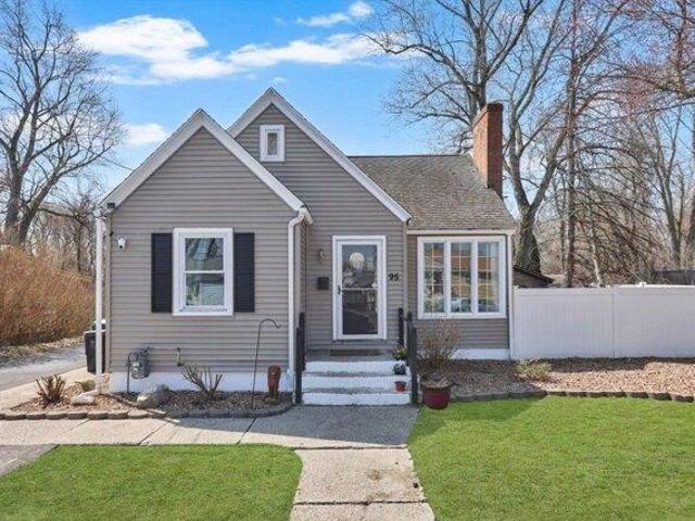 3 bedroom, Chicopee MA 01013 102669575