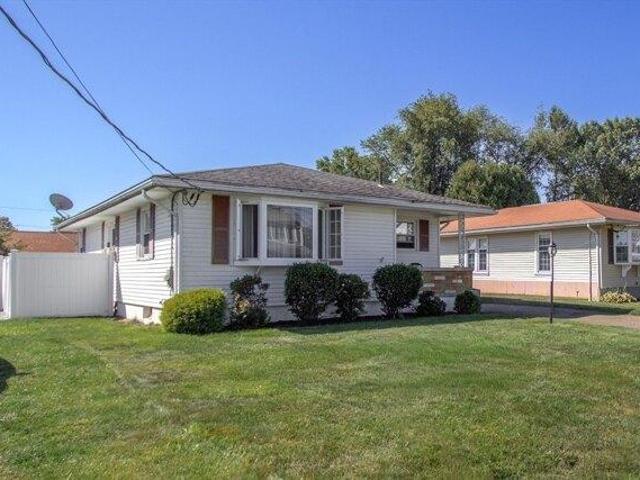 3 bedroom, Chicopee MA 01013 103036354