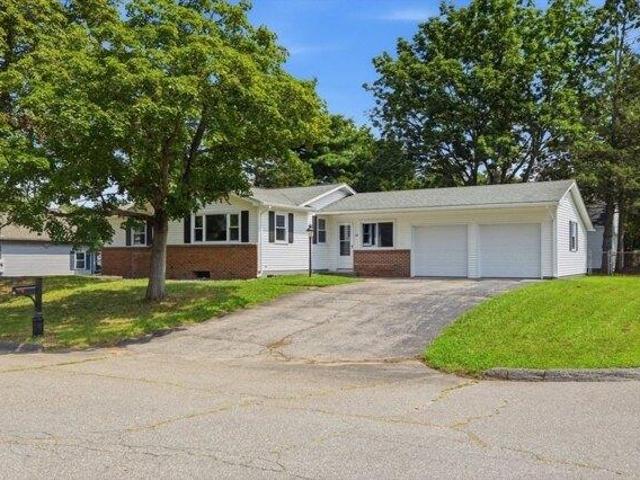 3 bedroom, Chicopee MA 01020 105013582