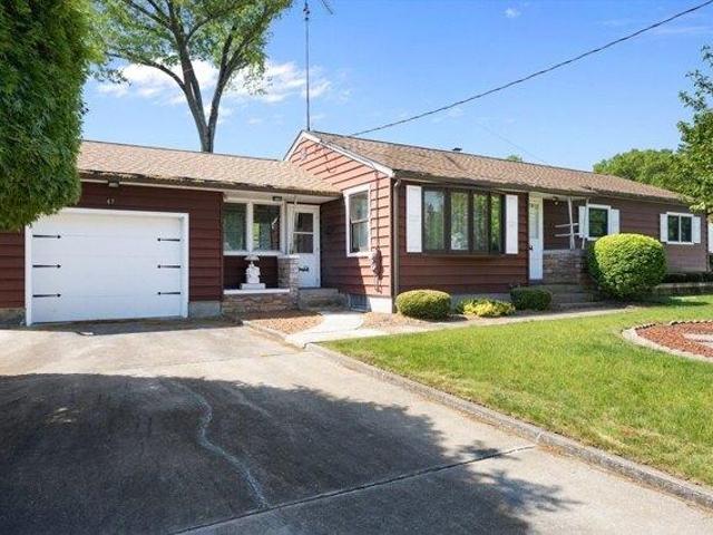 3 bedroom, Chicopee MA 01020 105081339