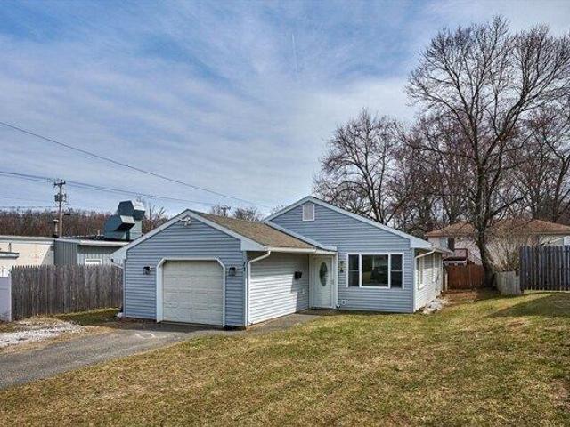 3 bedroom, Chicopee MA 01020 102859463