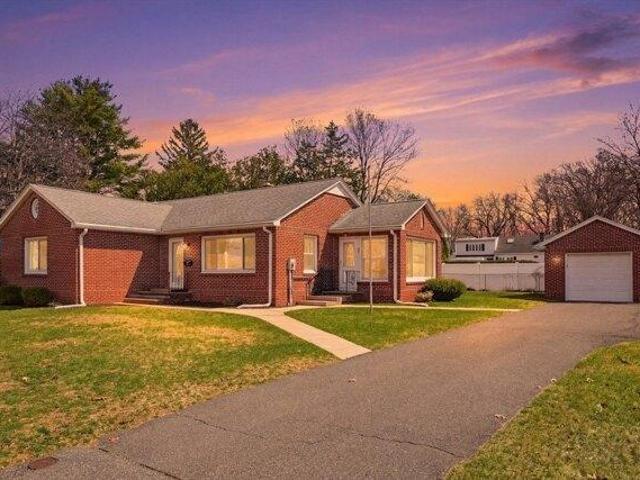 3 bedroom, Chicopee MA 01020 LS102635440
