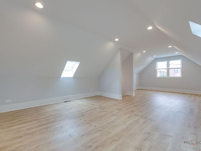 3 bedroom, Chicago IL 60647 83146725