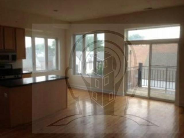 3 bedroom, CHICAGO IL 60657 81882311