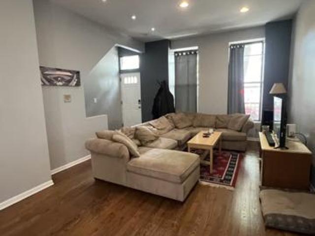 3 bedroom, Chicago IL 60610 82235315