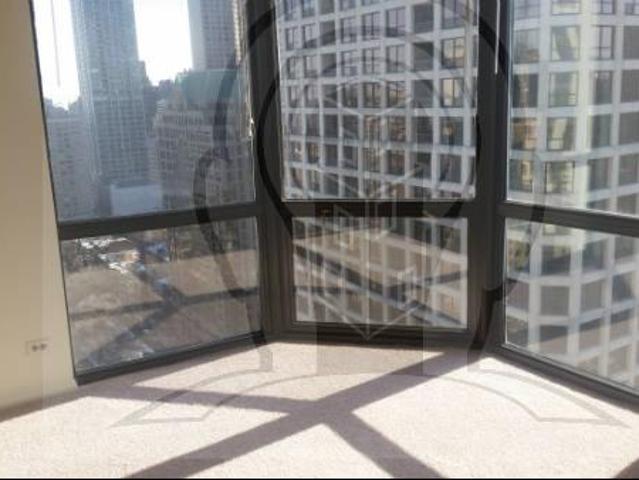 3 bedroom, CHICAGO IL 60610 LS78117700