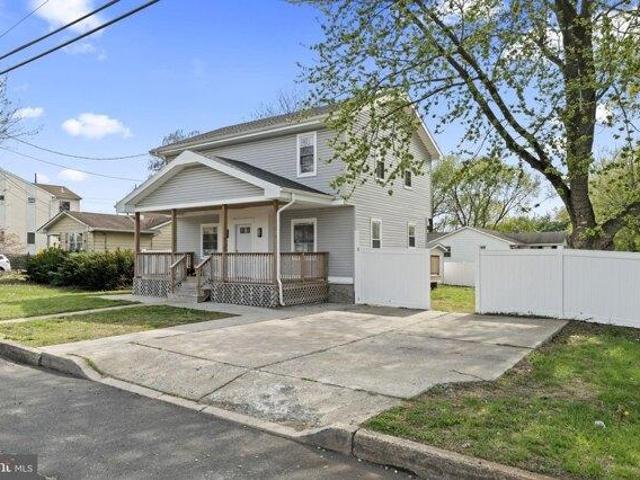 3 bedroom, Cinnaminson NJ 08077 102562908