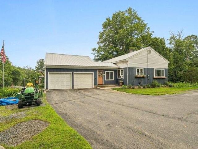 3 bedroom, Claremont NH 03603 104263996