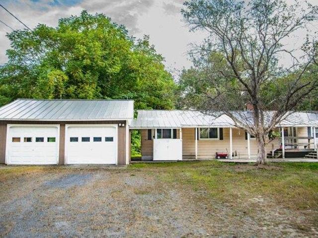 3 bedroom, Claremont NH 03743 102061663