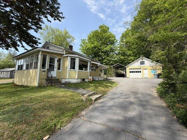 3 bedroom, Claremont NH 03743 102592554