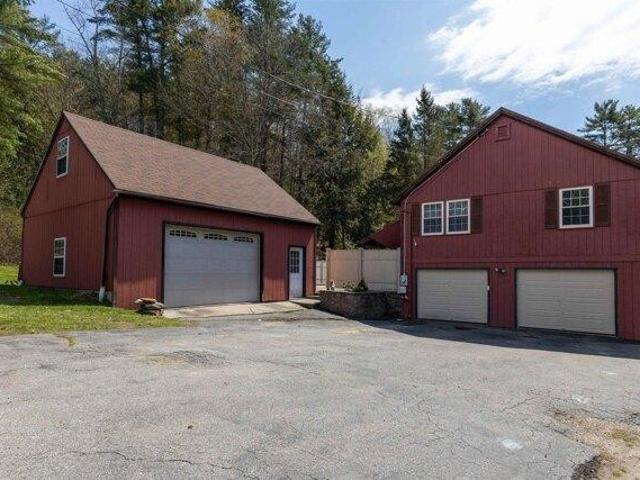 3 bedroom, Claremont NH 03743 104011453