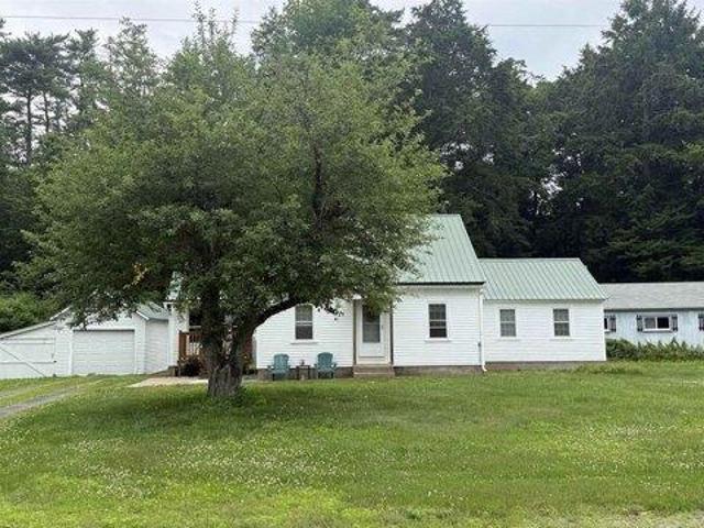 3 bedroom, Claremont NH 03743 104112750