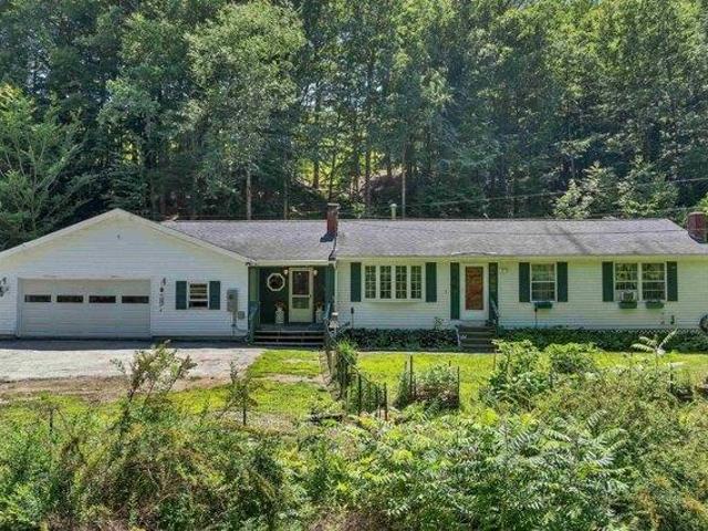 3 bedroom, Claremont NH 03743 104830825