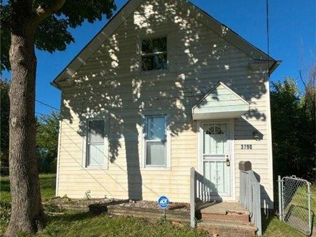 3 bedroom, Cleveland OH 44105 88570730