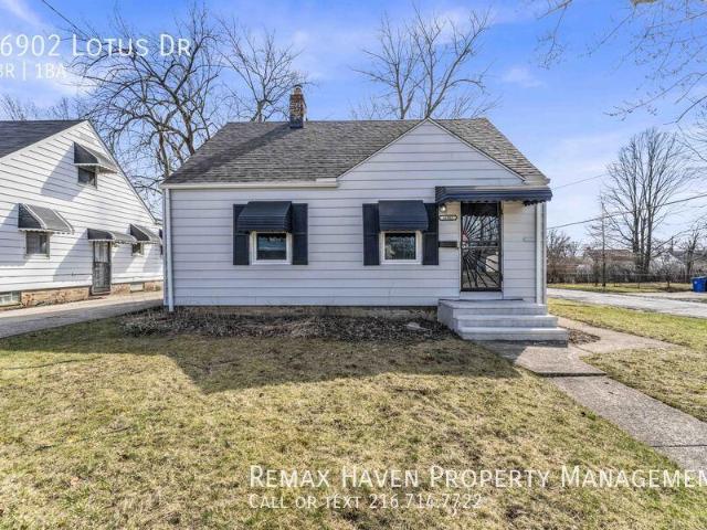 3 bedroom, Cleveland OH 44128 88665405