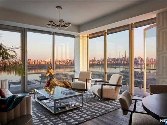 3 bedroom, Cliffside Park NJ 07010 102560770