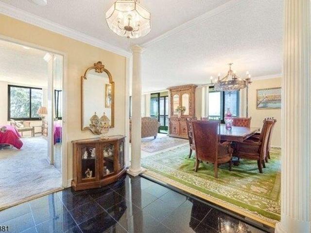 3 bedroom, Cliffside Park NJ 07010 103666268