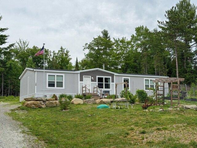 3 bedroom, Clifton ME 04428 104374297