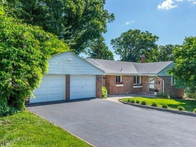 3 bedroom, Clifton NJ 07013 104264229