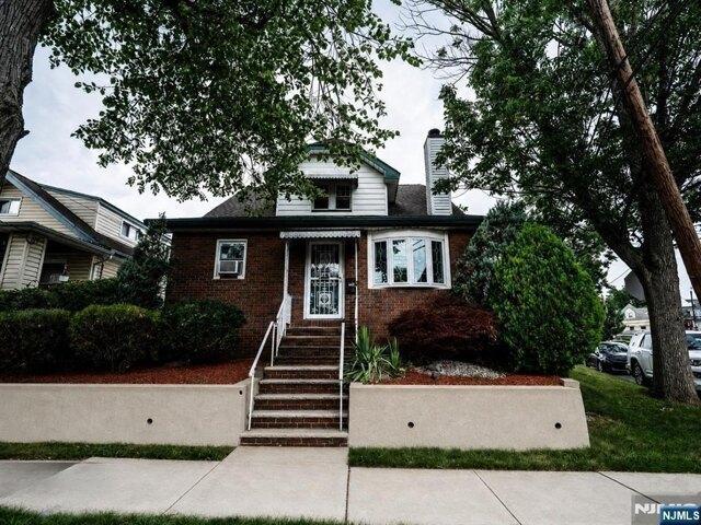 3 bedroom, Clifton NJ 07011 104759494