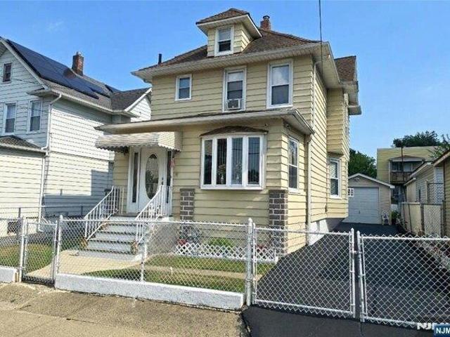 3 bedroom, Clifton NJ 07011 104264918