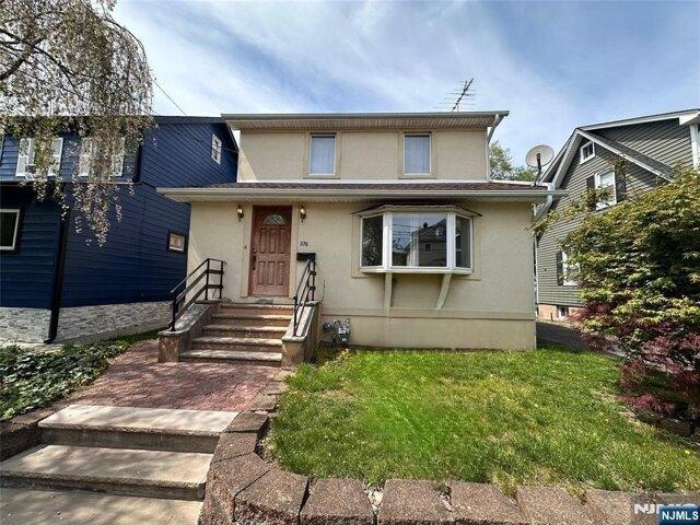 3 bedroom, Clifton NJ 07011 LS102442909