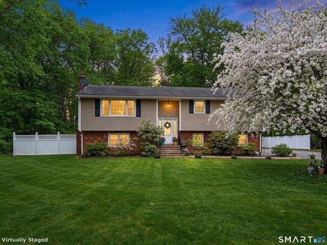 3 bedroom, Clinton CT 06413 LS102443998