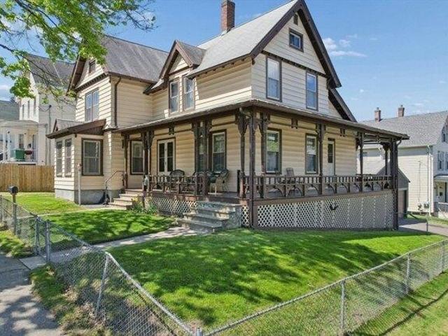 3 bedroom, Clinton MA 01510 103019324
