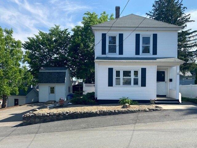 3 bedroom, Clinton MA 01510 104329857