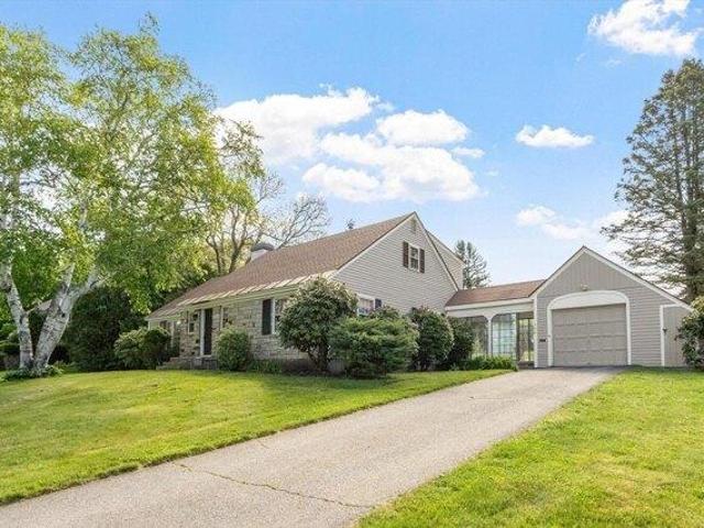 3 bedroom, Clinton MA 01510 105080332