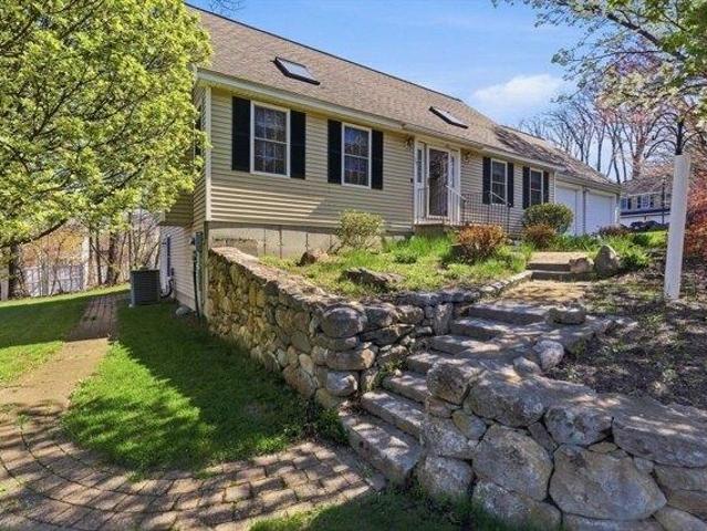 3 bedroom, Clinton MA 01510 LS102632762