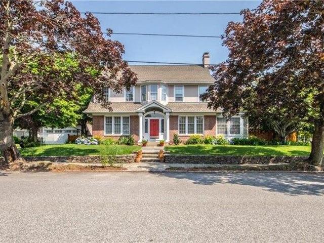 3 bedroom, Cranston RI 02905 105109031