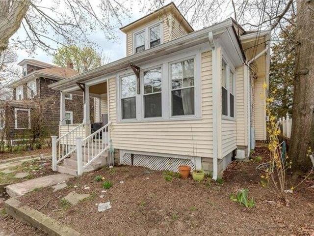 3 bedroom, Cranston RI 02905 LS102258736