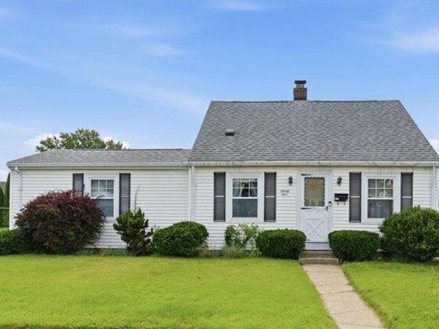 3 bedroom, Cranston RI 02910 104832792