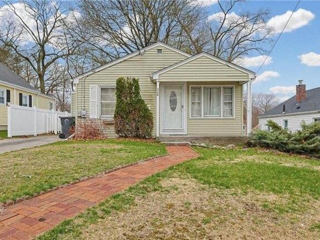 3 bedroom, Cranston RI 02910 102634763