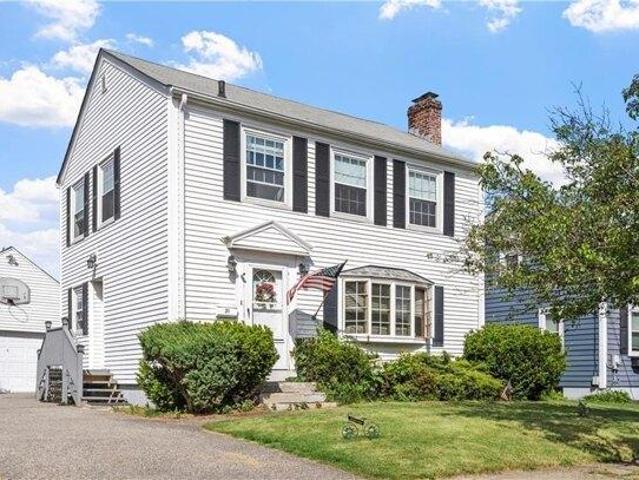 3 bedroom, Cranston RI 02910 LS103073633