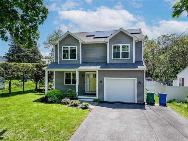 3 bedroom, Cranston RI 02920 104041913