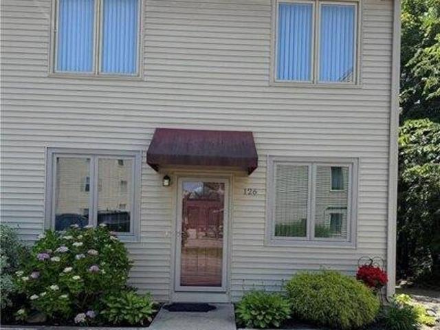 3 bedroom, Cranston RI 02920 104567647