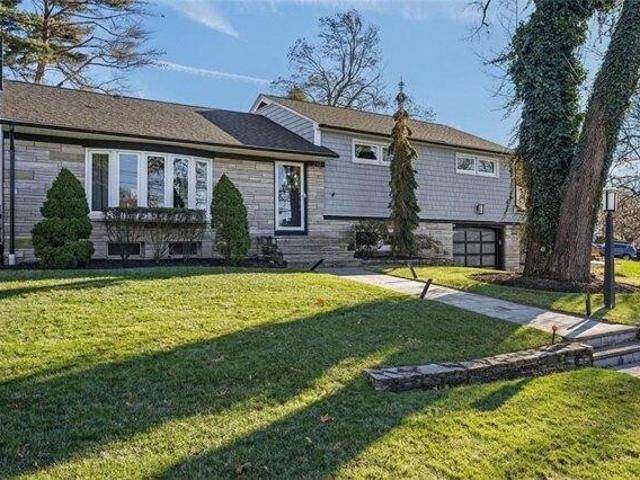 3 bedroom, Cranston RI 02920 102121758