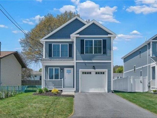 3 bedroom, Cranston RI 02920 102477492