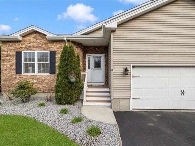 3 bedroom, Cranston RI 02920 102669966