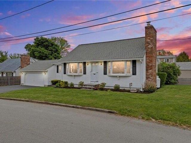 3 bedroom, Cranston RI 02920 103034016